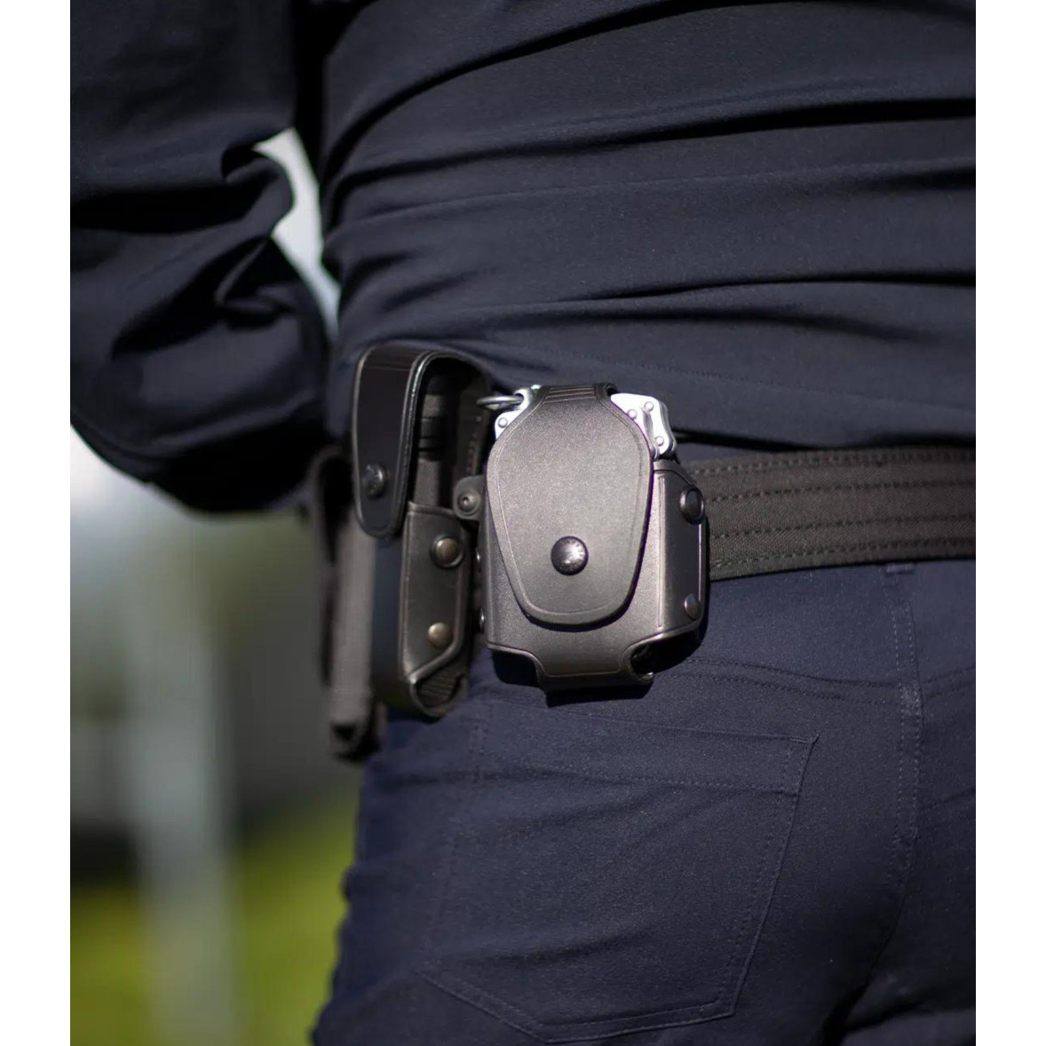 TACTIKNIGHT Handcuff Holder - GK