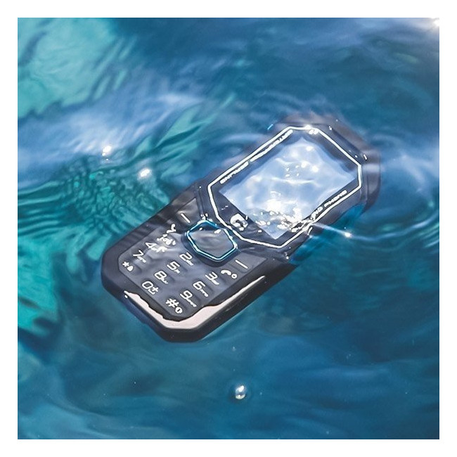 Waterproof SHARK-X3 smartphone with dual SIM - Crosscall